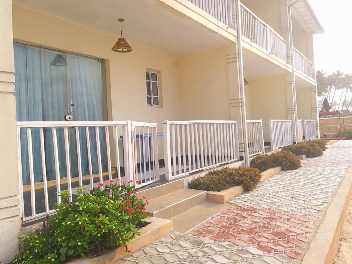 Gallery - Wavecrest Beach Resort